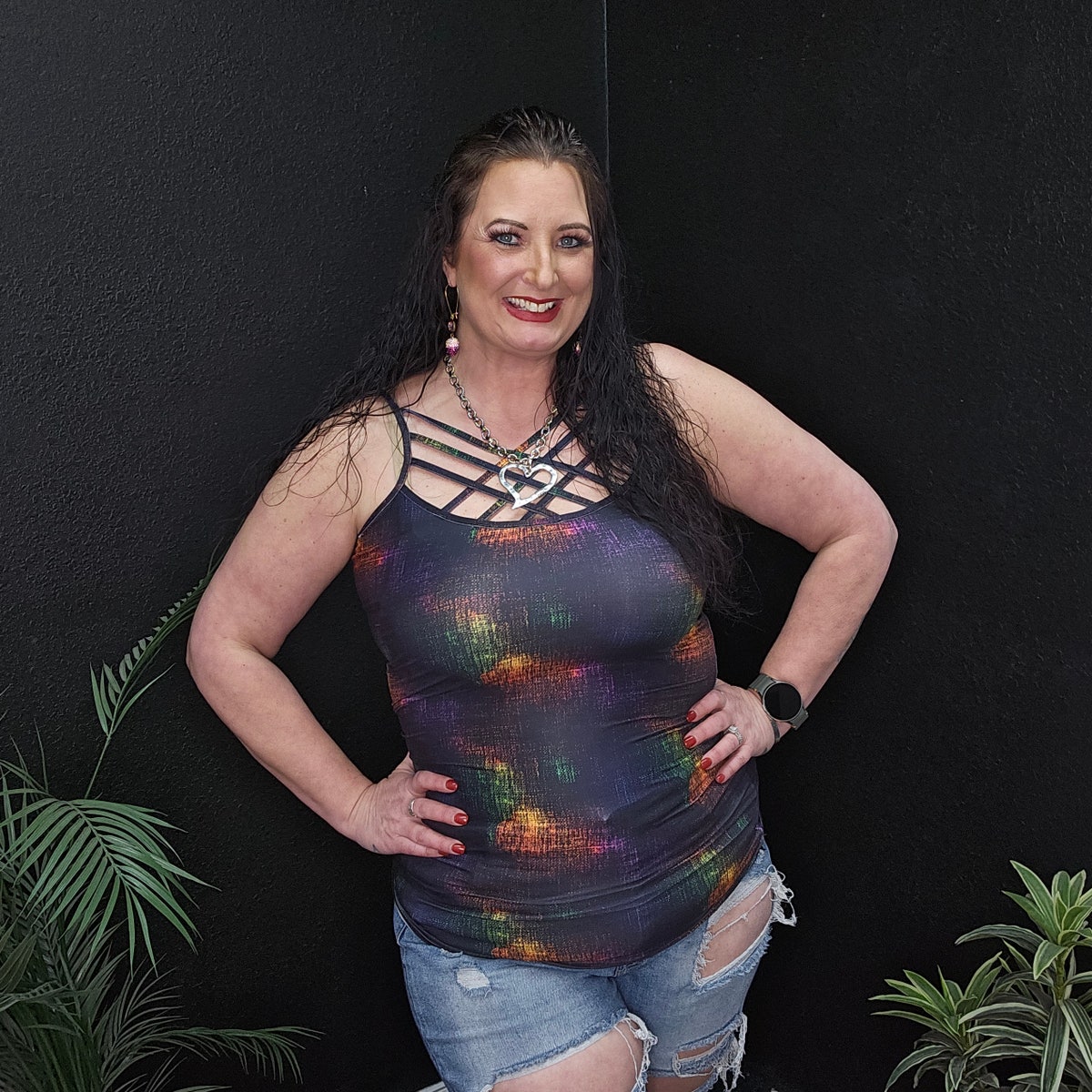 Mindy's Boutique - Join Our Live Sale