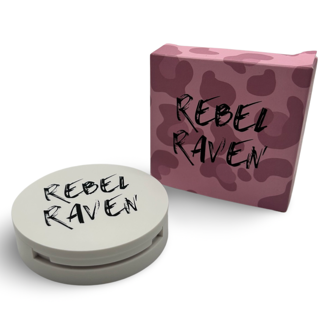 Mindy's Boutique - Join Our Live Sale