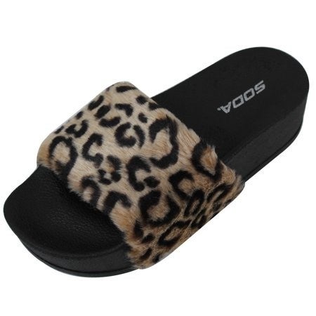 Paula's Boutique on Broad